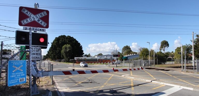 Major upgrades underway for Perth’s Armadale rail line - Roads ...