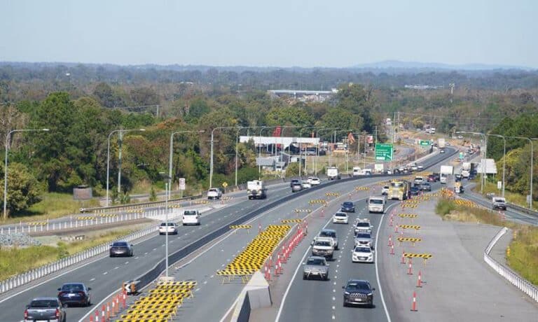 Works wrap up on $662.5M Bruce Highway expansion - Roads ...