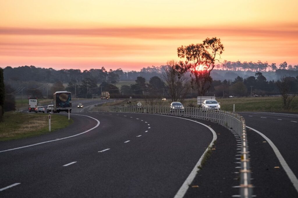 Another upgrade complete for 10 year Midland Highway project - Roads ...