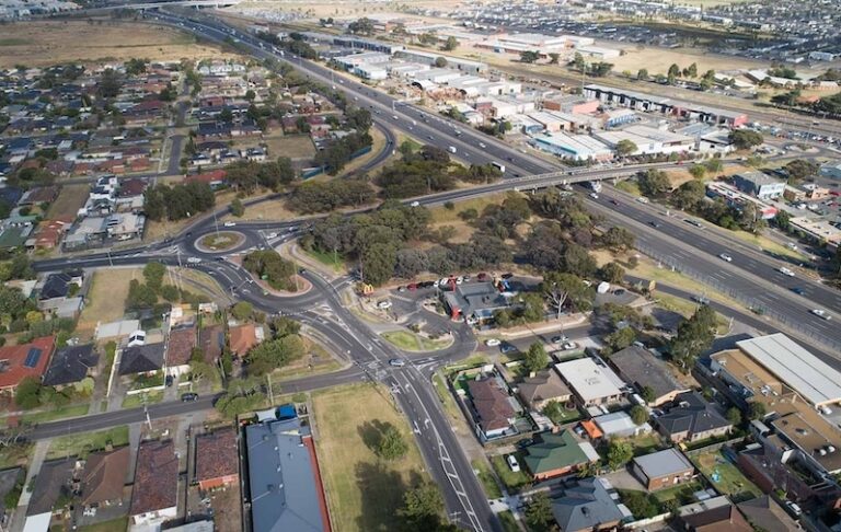 Contract awarded for Point Cook Road and Central Avenue Intersection ...